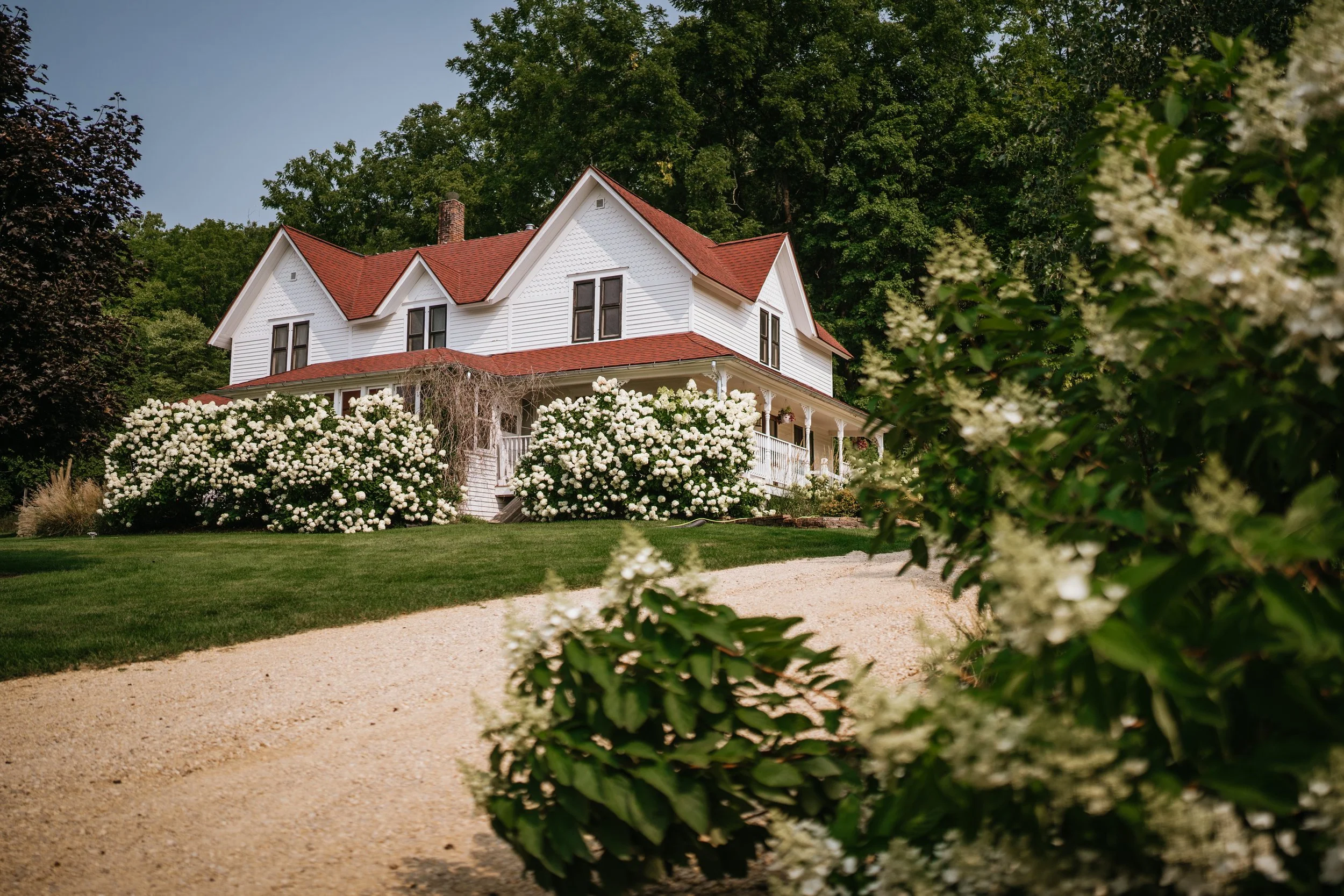 Brochure — The Hidden Meadow & Barn