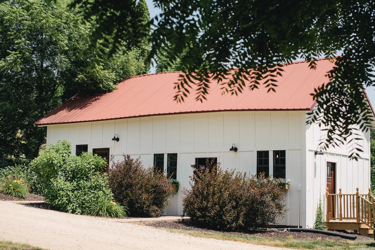 Rustic Wedding Venue Near Minneapolis, MN — The Hidden Meadow & Barn