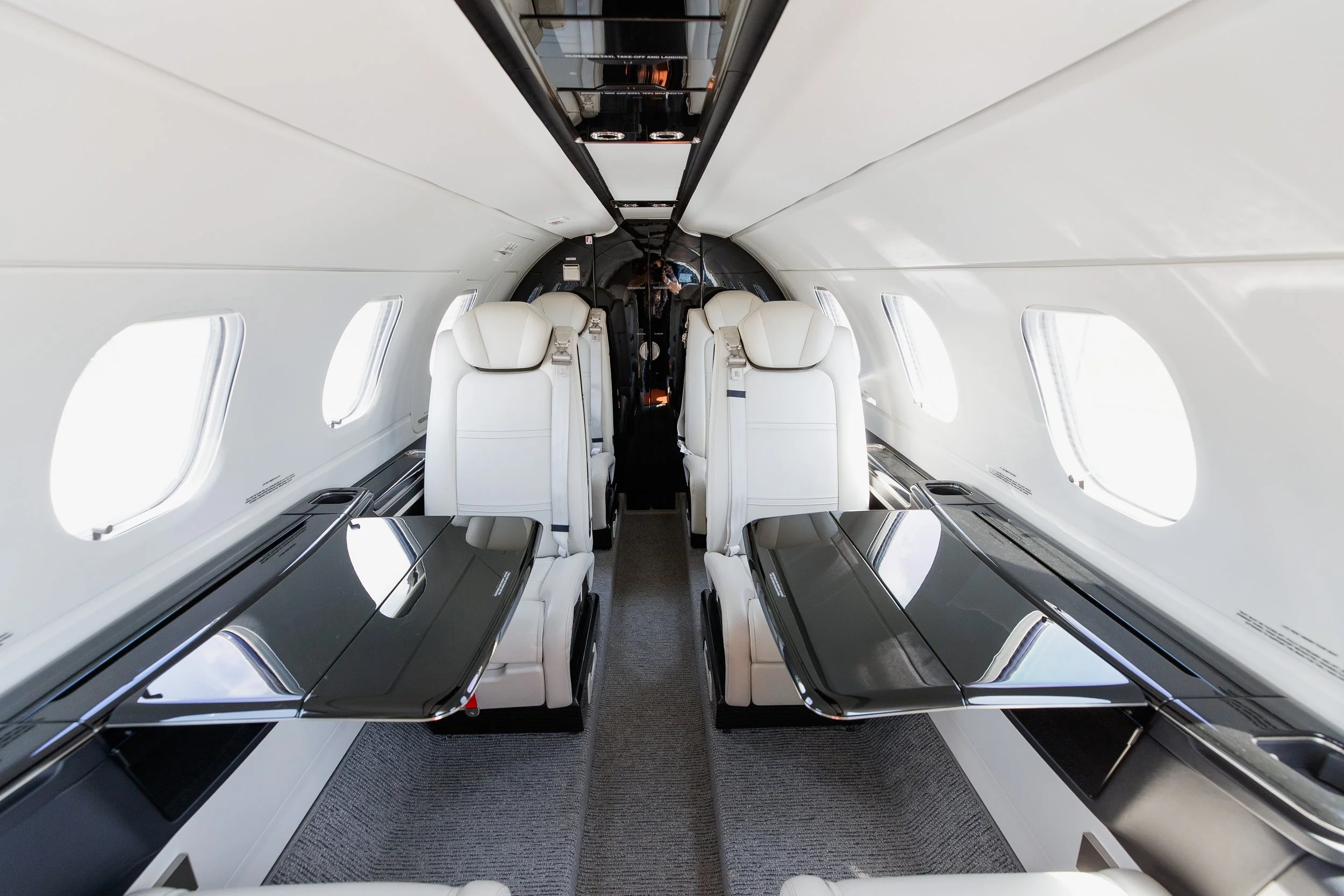 Embraer Phenom 300E | SmartJets