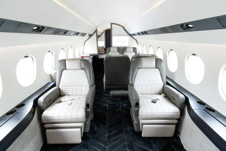 Falcon 900c | SmartJets