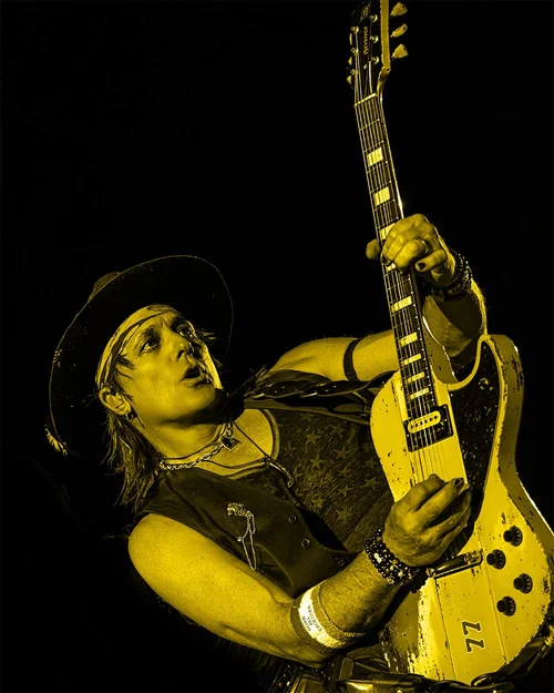 Ryan Roxie - Rock Guitarist for Alice Cooper