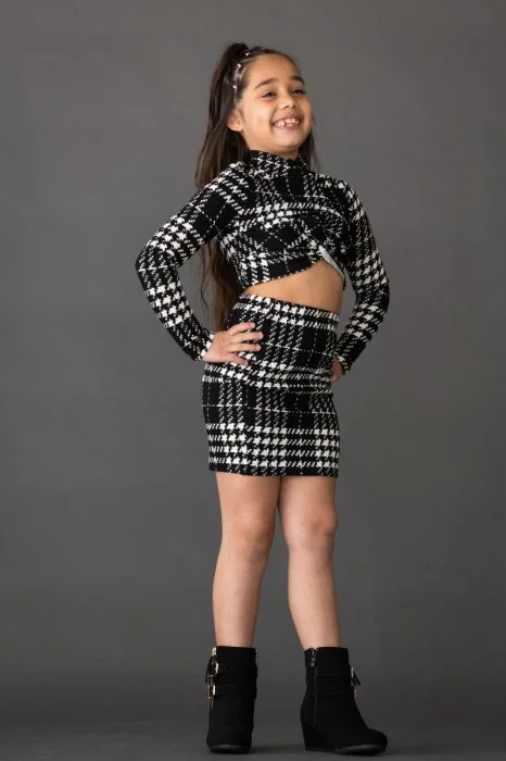 Daisy Bernal — Presence