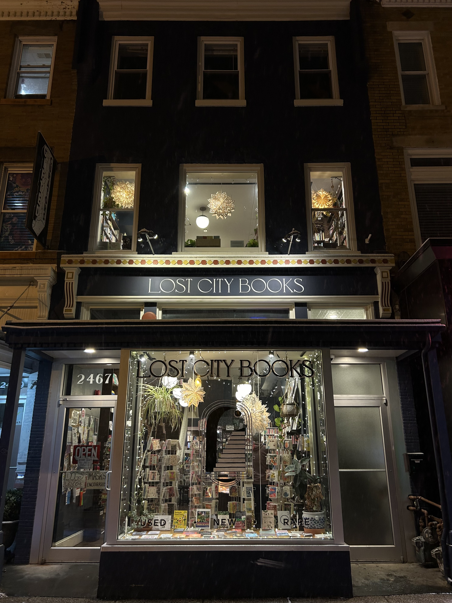 Lost City Bookstore