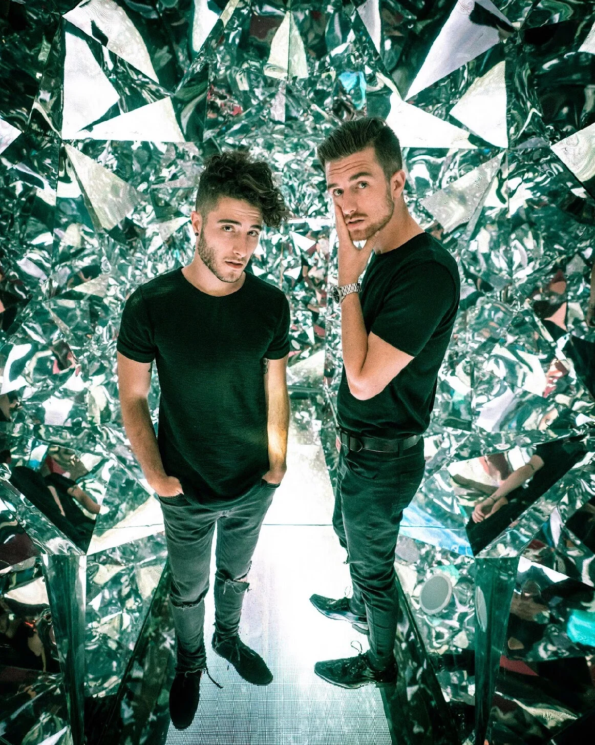 HAPPY-GO-LUCKY EXHIBIT, NYC — Average Socialite