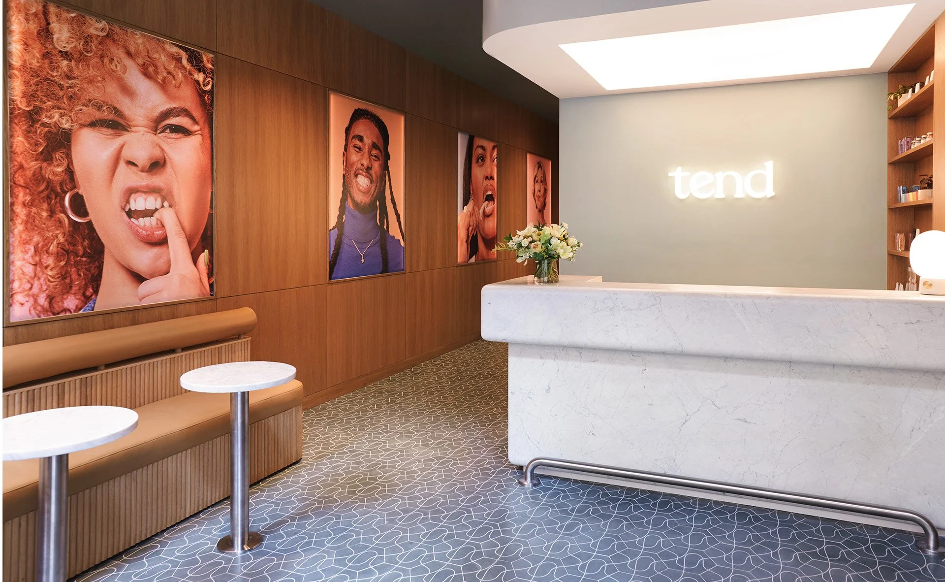 Free — Average Socialite