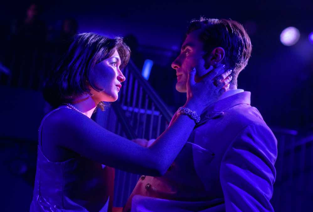 NYC — Average Socialite