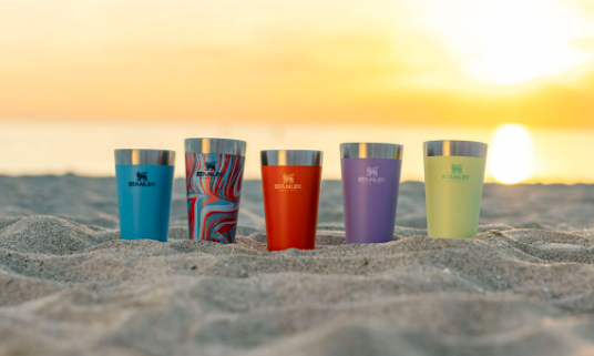 Free — Average Socialite