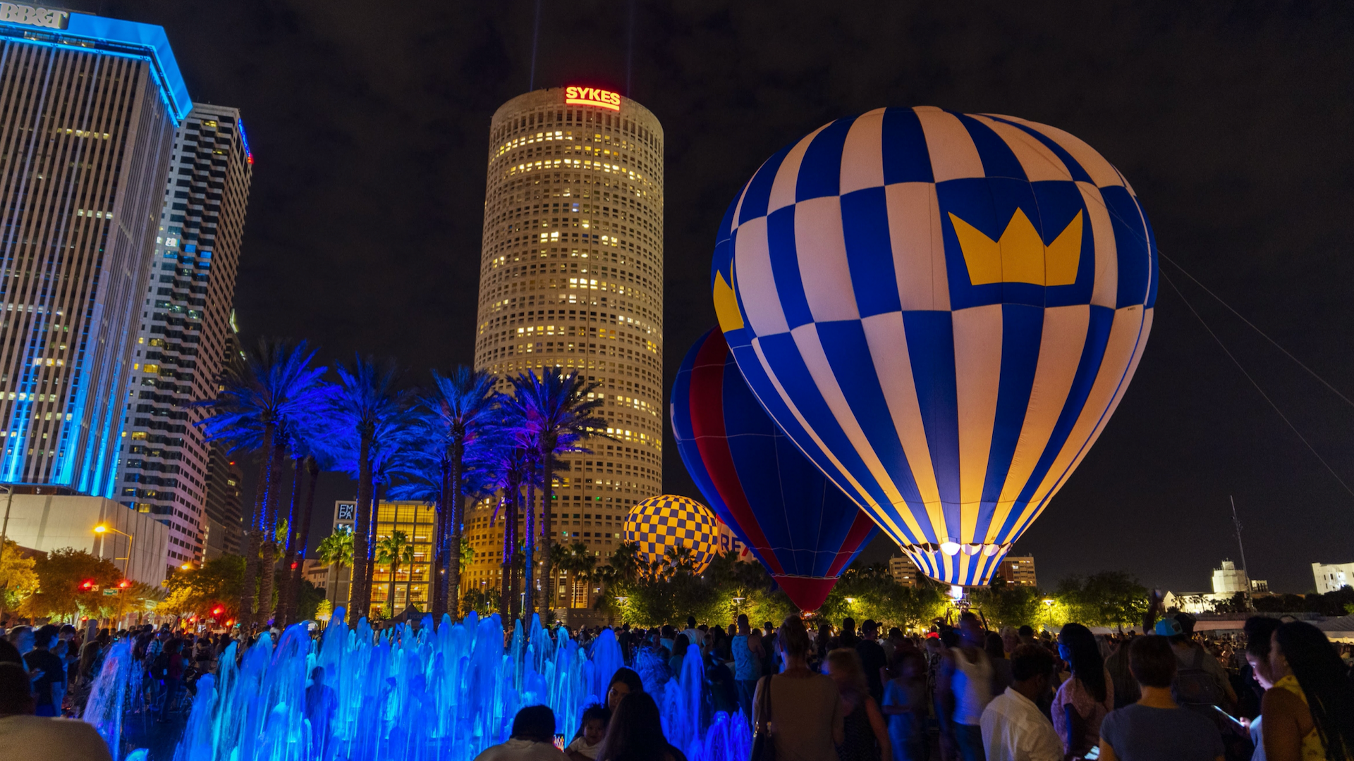 RIVERFEST HOT AIR BALLOON GLOW, TAMPA — Average Socialite