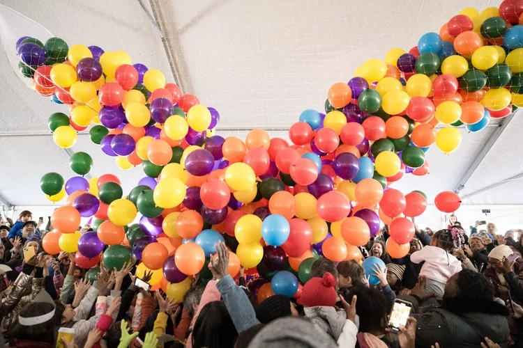 NOON YARDS EVE AT THE YARDS, DC — Average Socialite