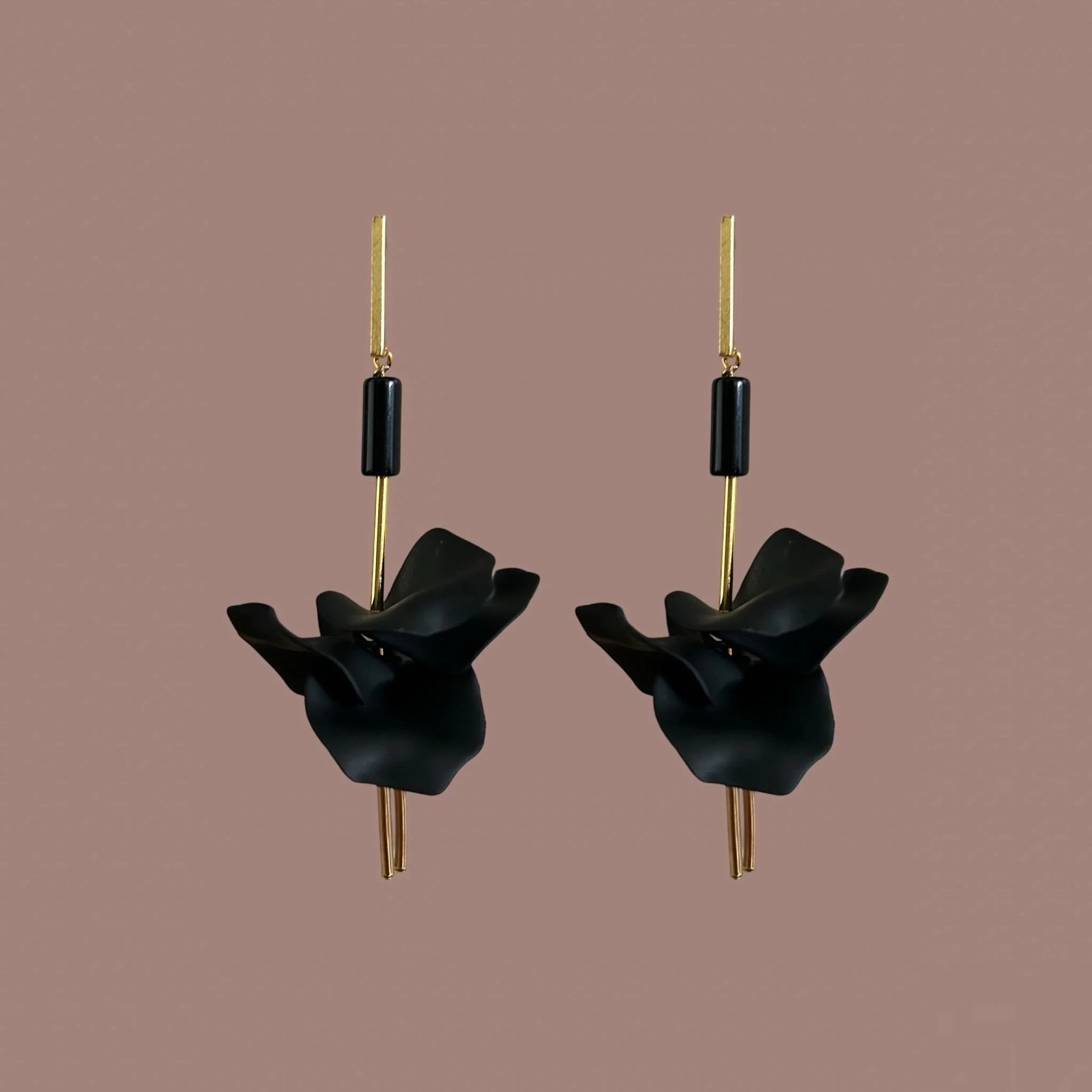 LADDER Earrings black — H I S T O R Y + I N D U S T R Y