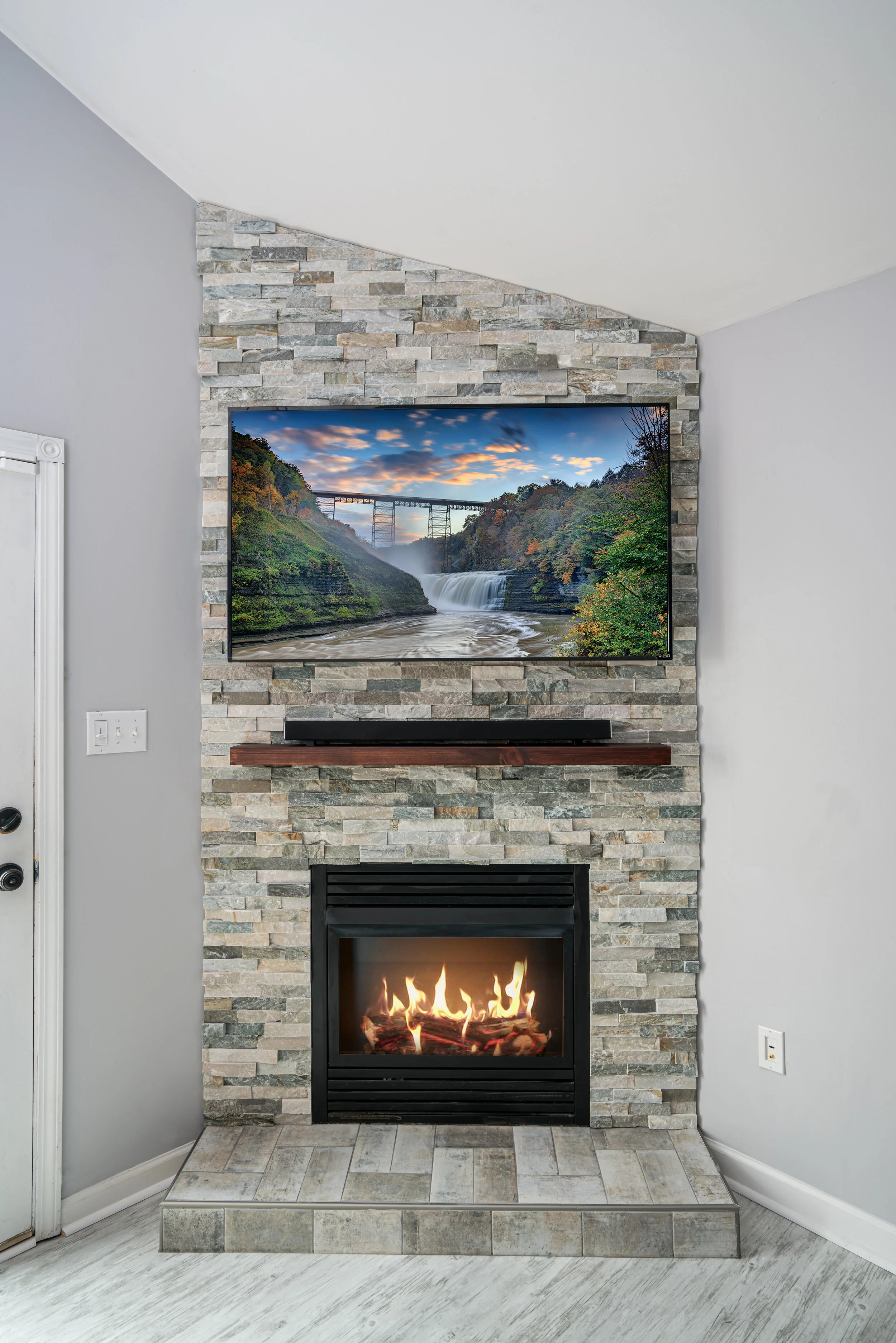 Fireplace — BUFFALO RENOVATORS INC.