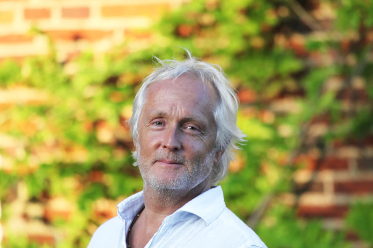 Faculty — Simon Low & The Yoga Academy