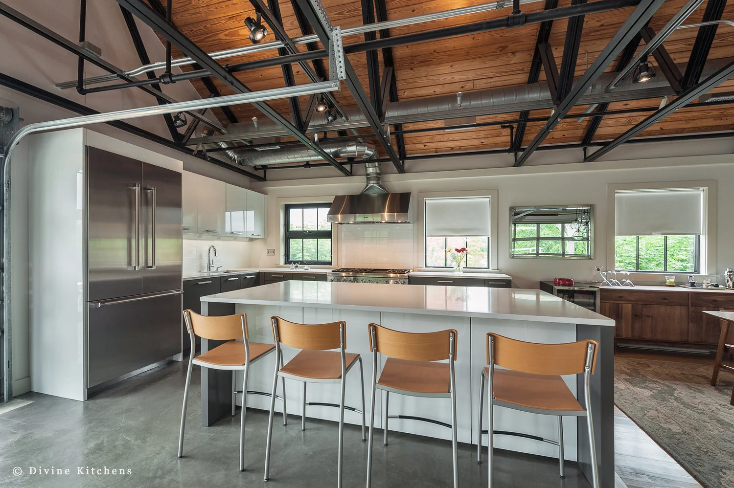 BOSTON SOMERVILLE MODERN INDUSTRIAL LOFT LEICHT KITCHEN — Divine Design ...