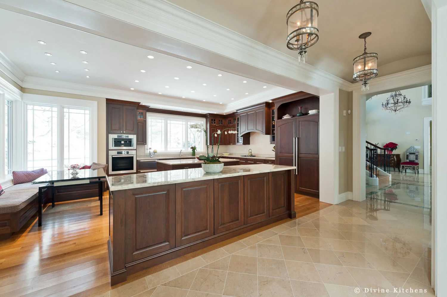 Boston Weston Exquisite Traditional Residence Kitchen — Divine Design ...
