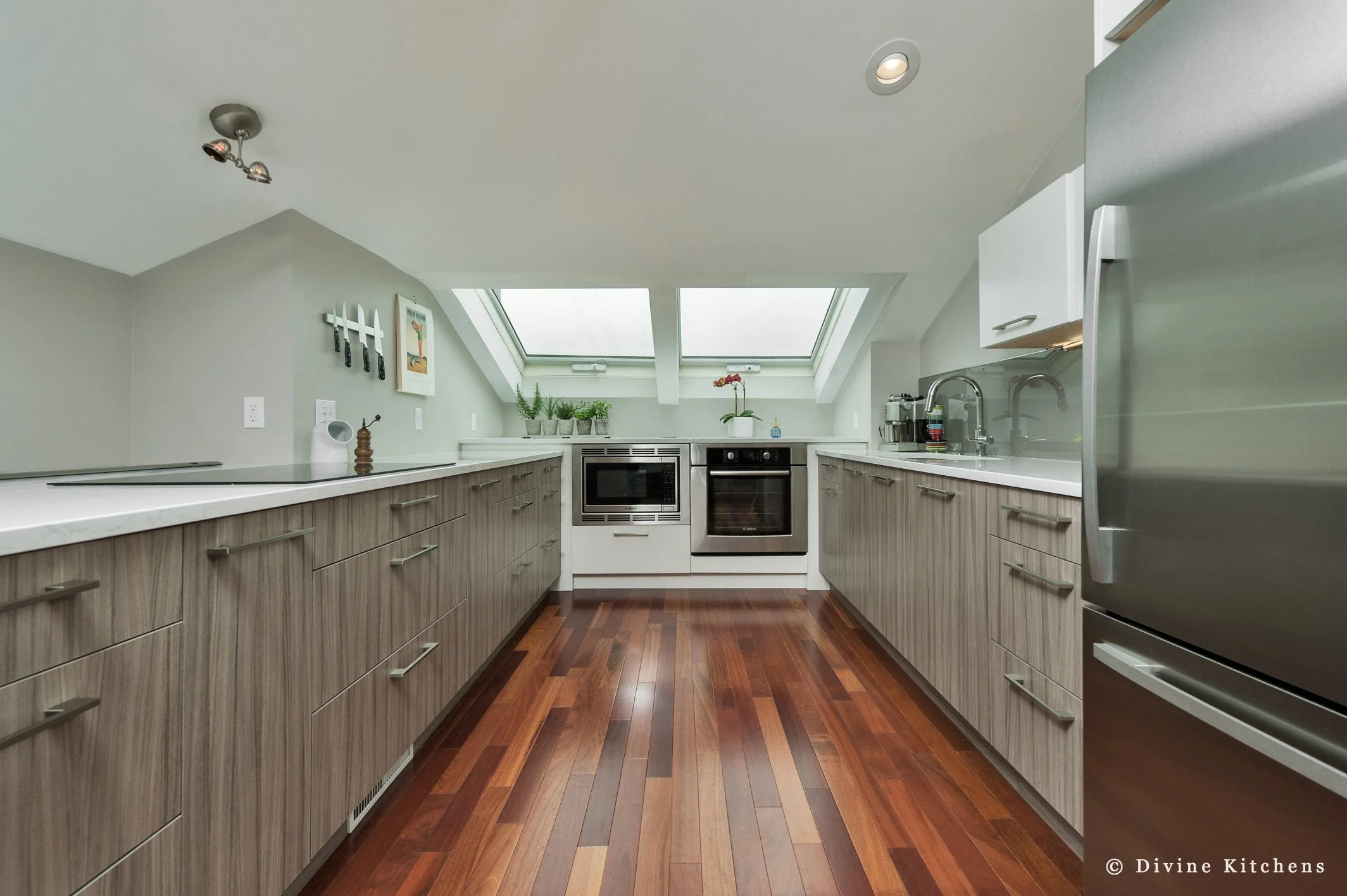 Compact Modern Kitchen — Divine Design Center