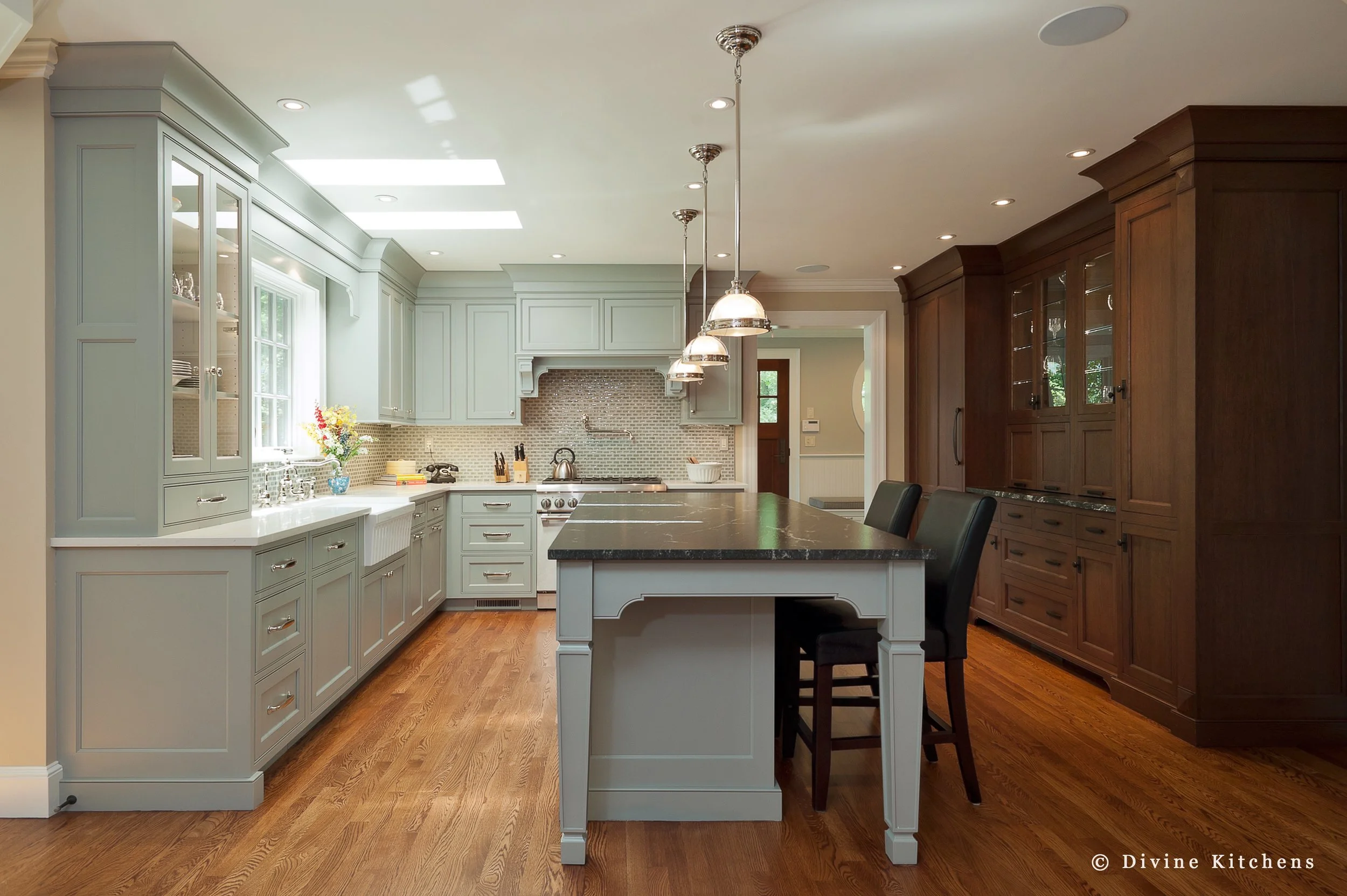 Newton Transitional Tradition Kitchen — Divine Design Center