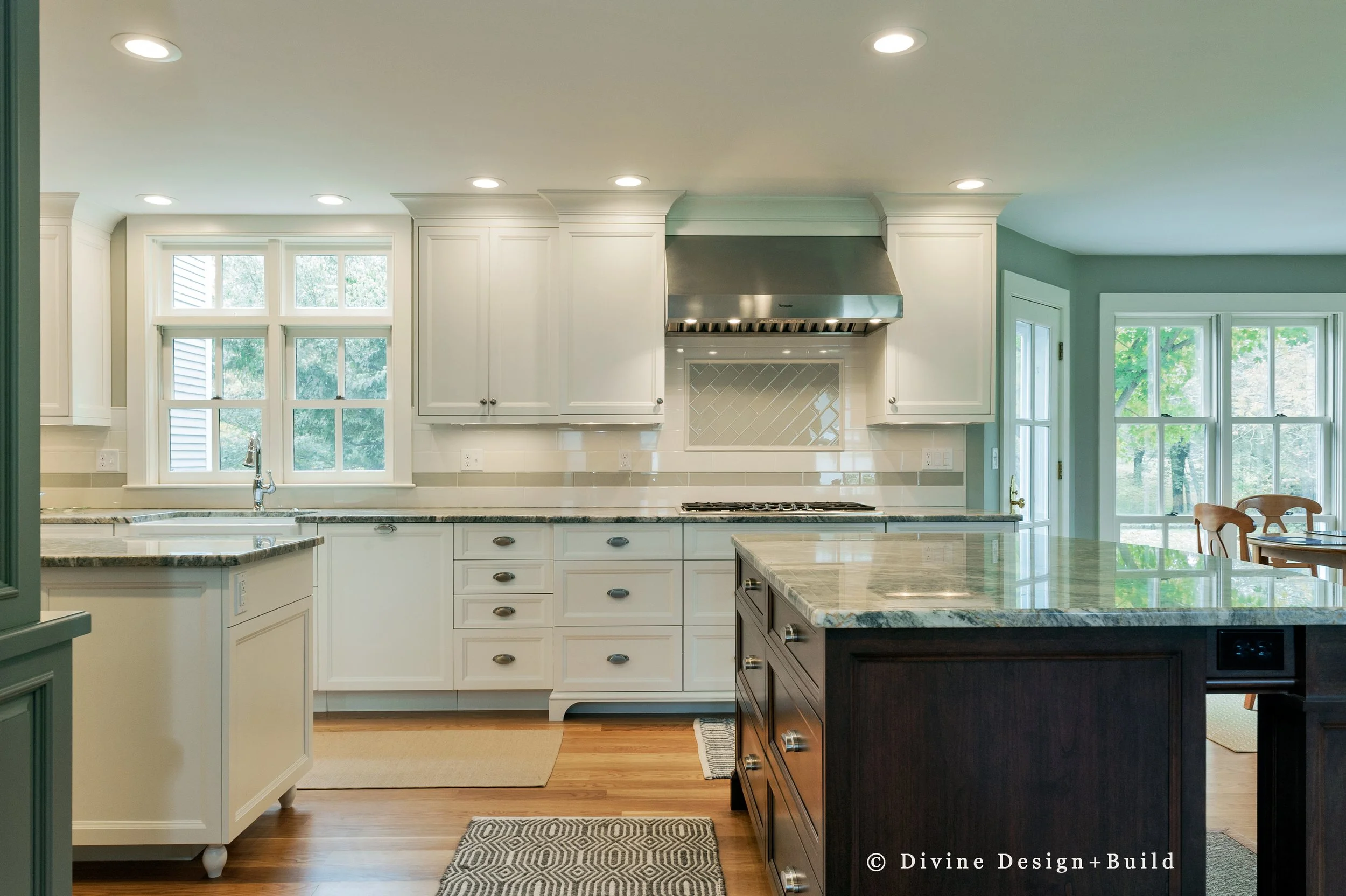 Boston Open-Concept Traditional Kitchen — Divine Design Center