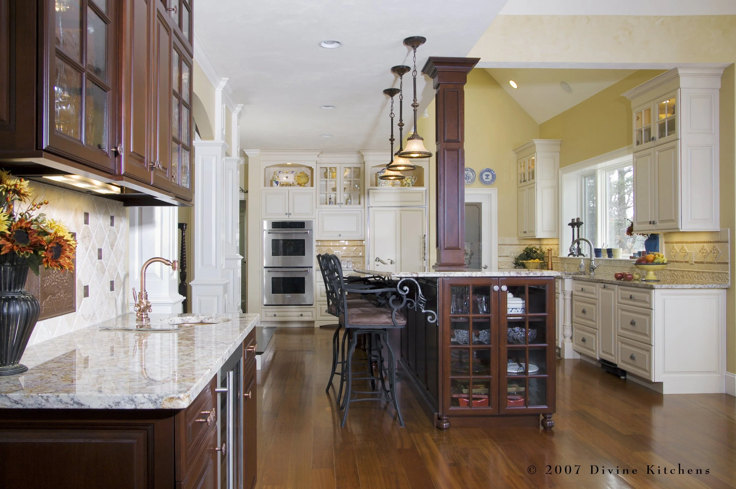 Boston Award Winning Traditional Kitchens — Divine Design Center