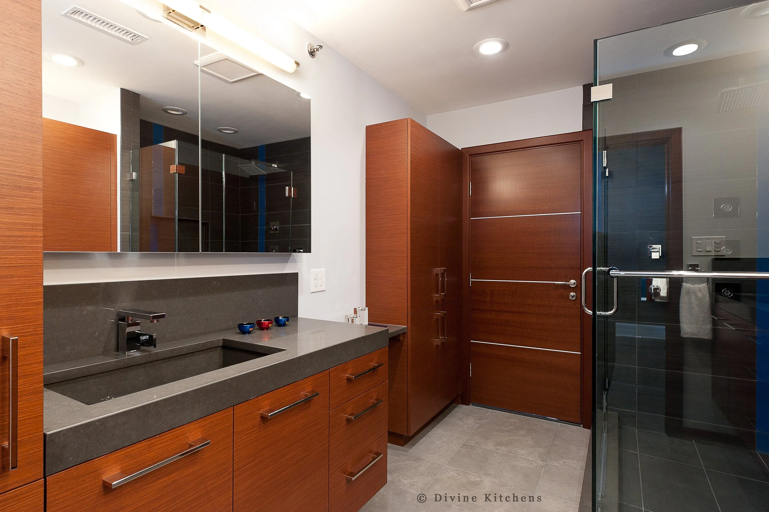 Boston Award Winning Bathrooms & Master Suites — Divine Design Center