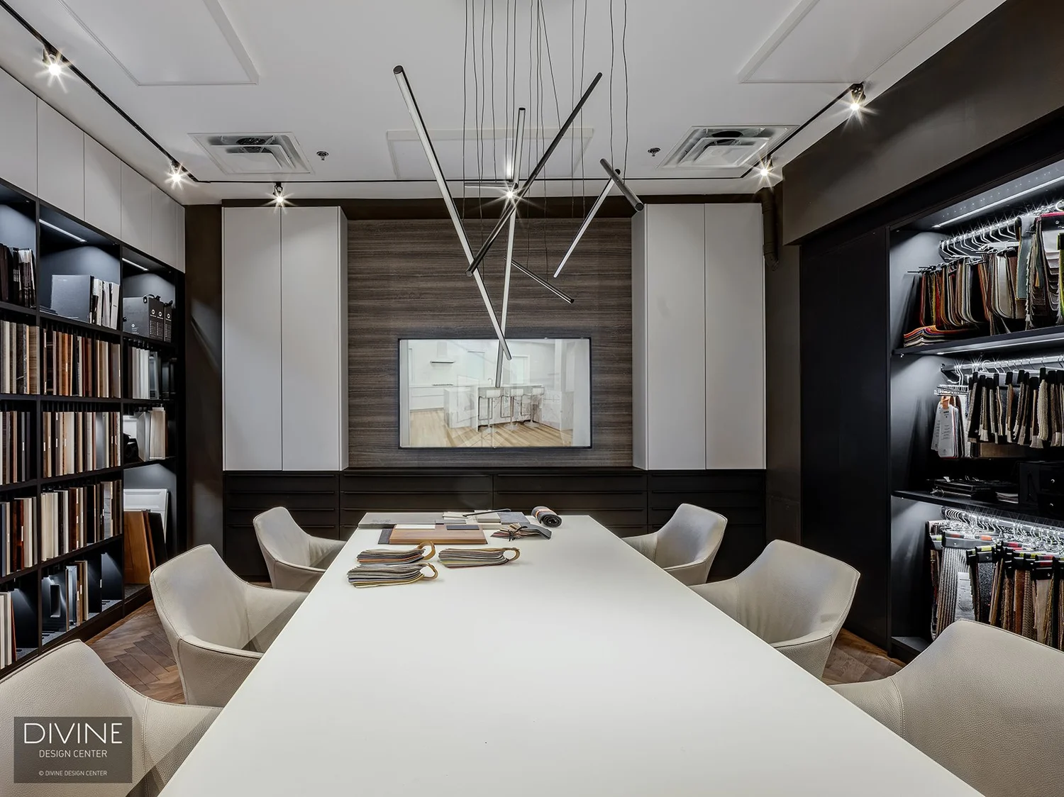 Multi-Unit — Divine Design Center