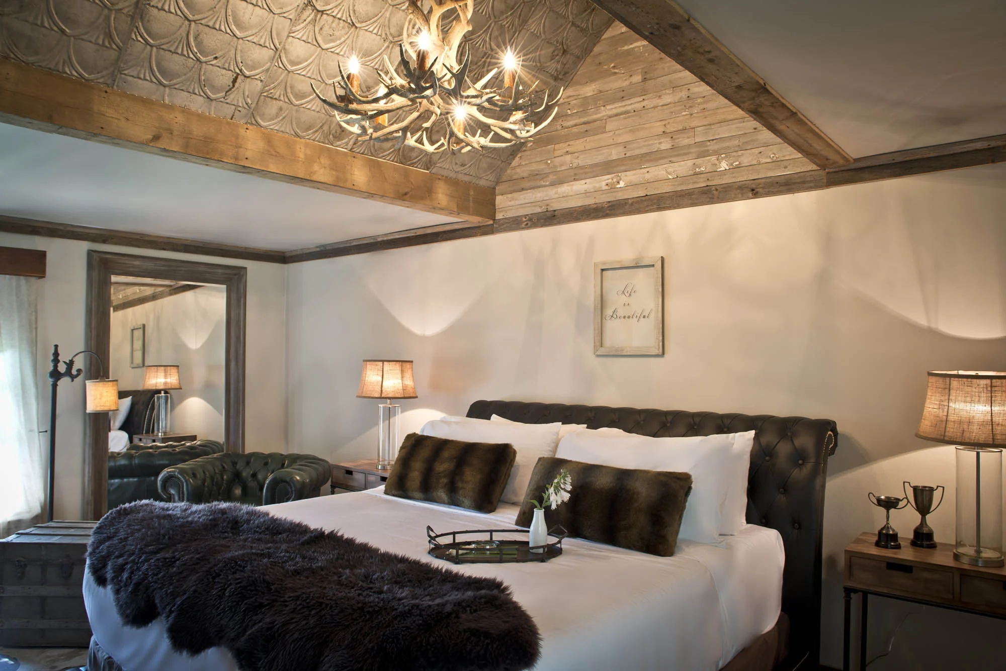 Stables Accommodations | Discover Elegant Stables Stay — Maxwell ...