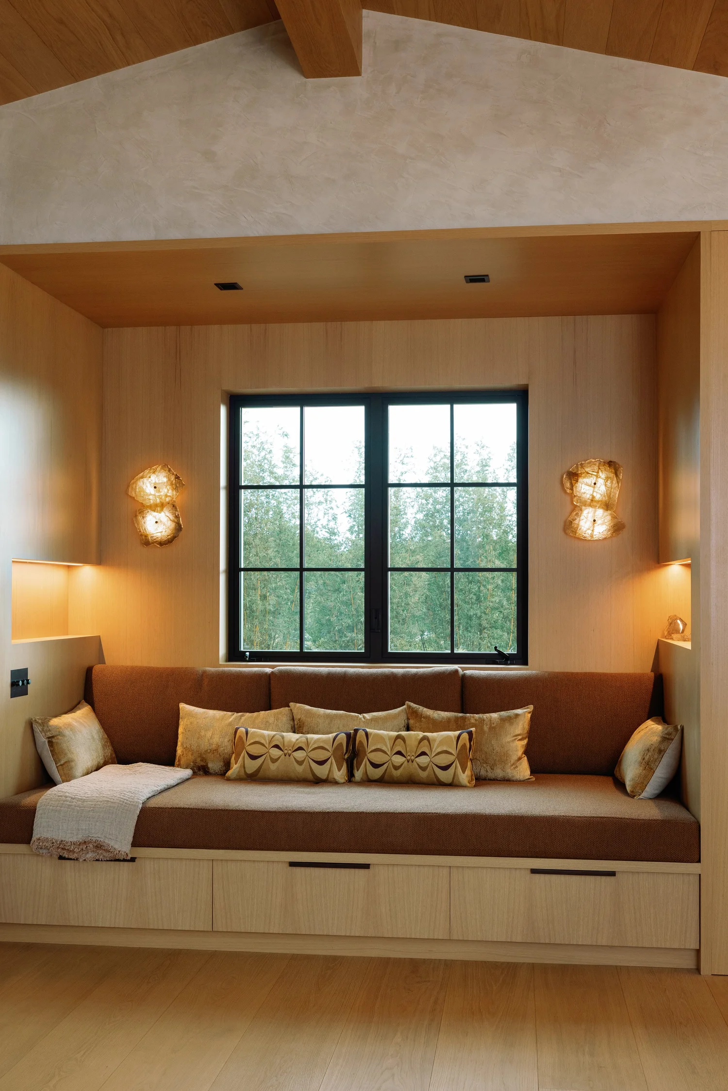 Interior — DESIGNSCAPE