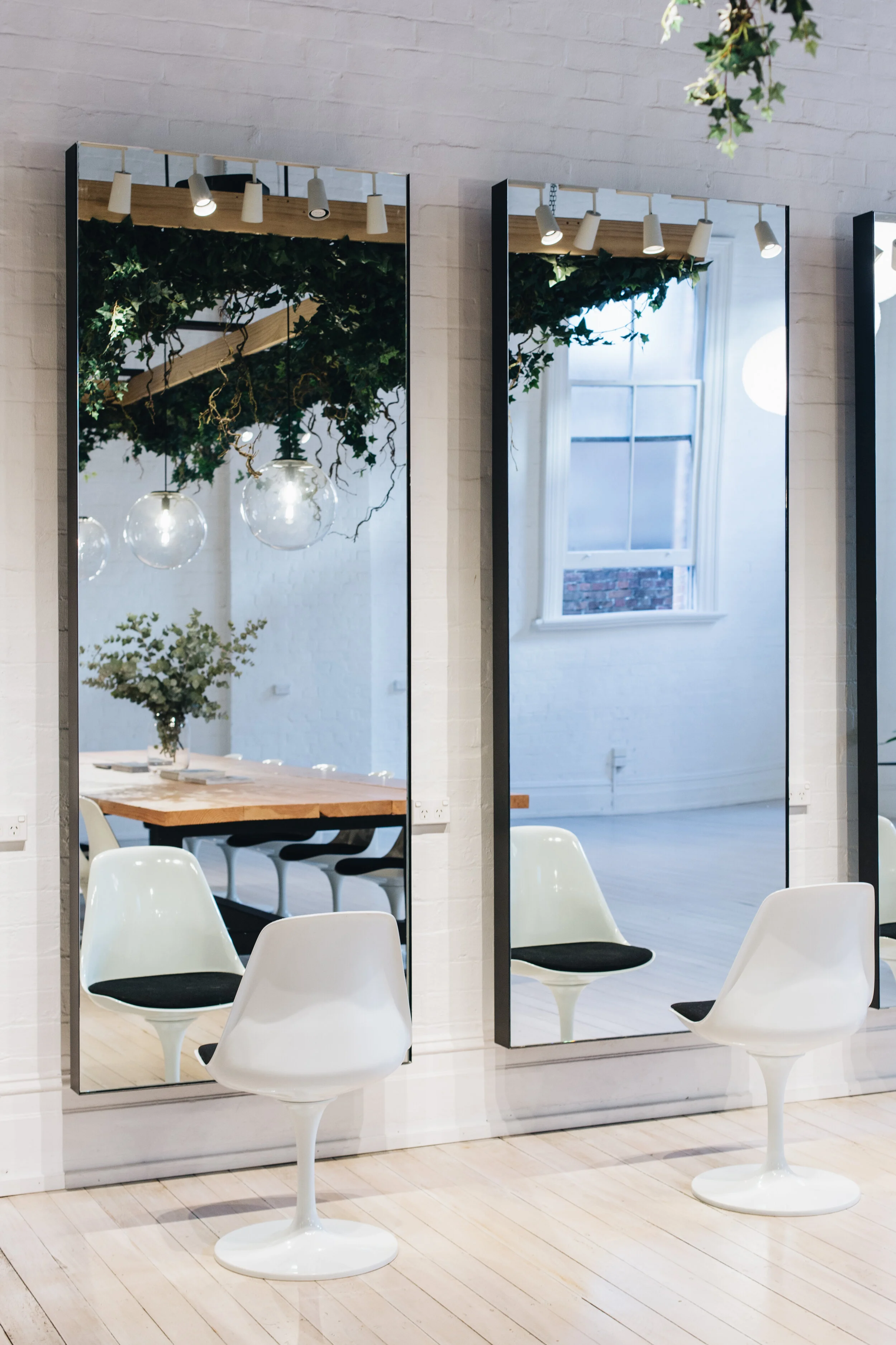 SALON SOCIETY & CO.