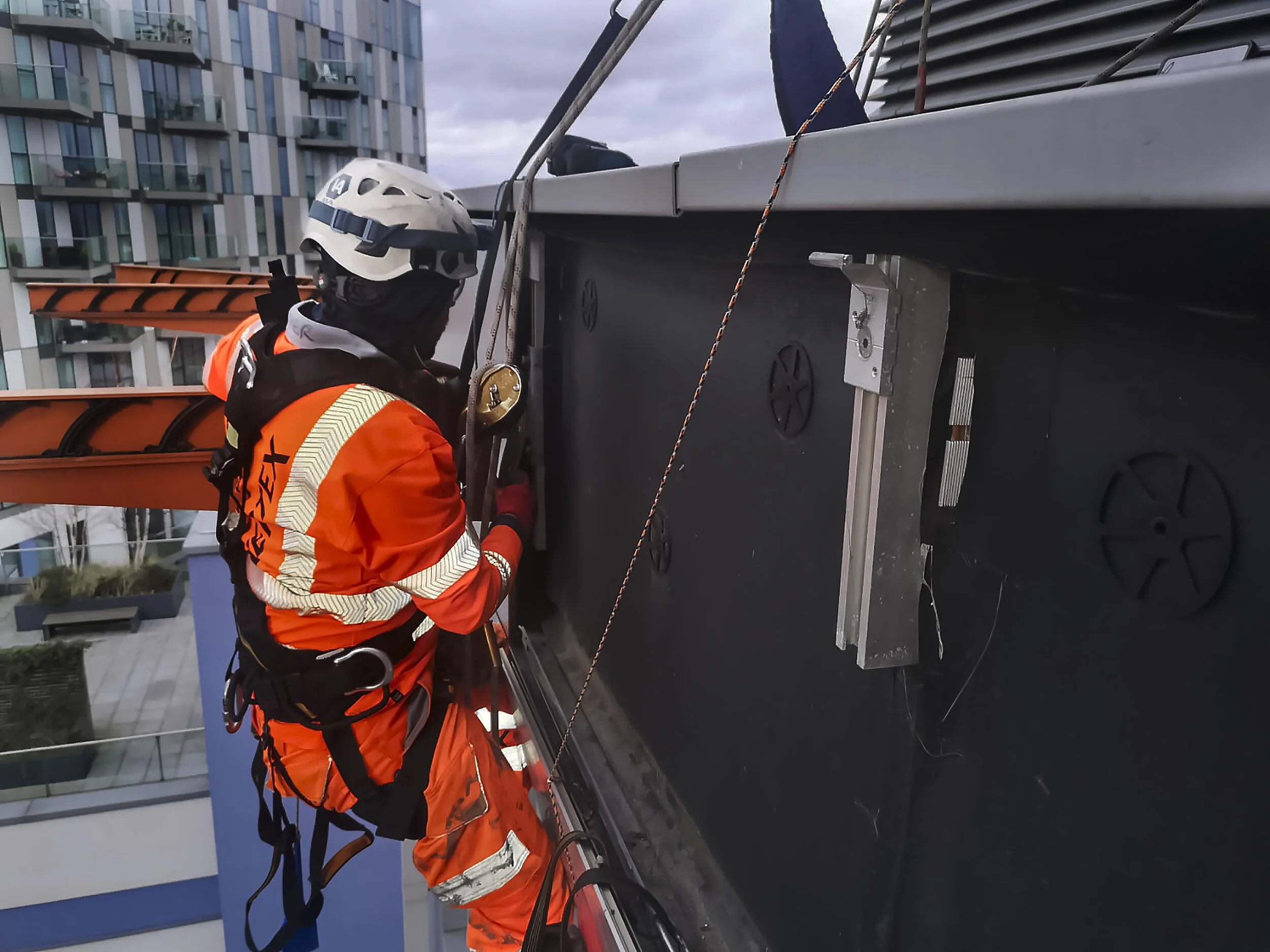 Vertex Facades Cladding Installation and Remediation — Vertex Access ...