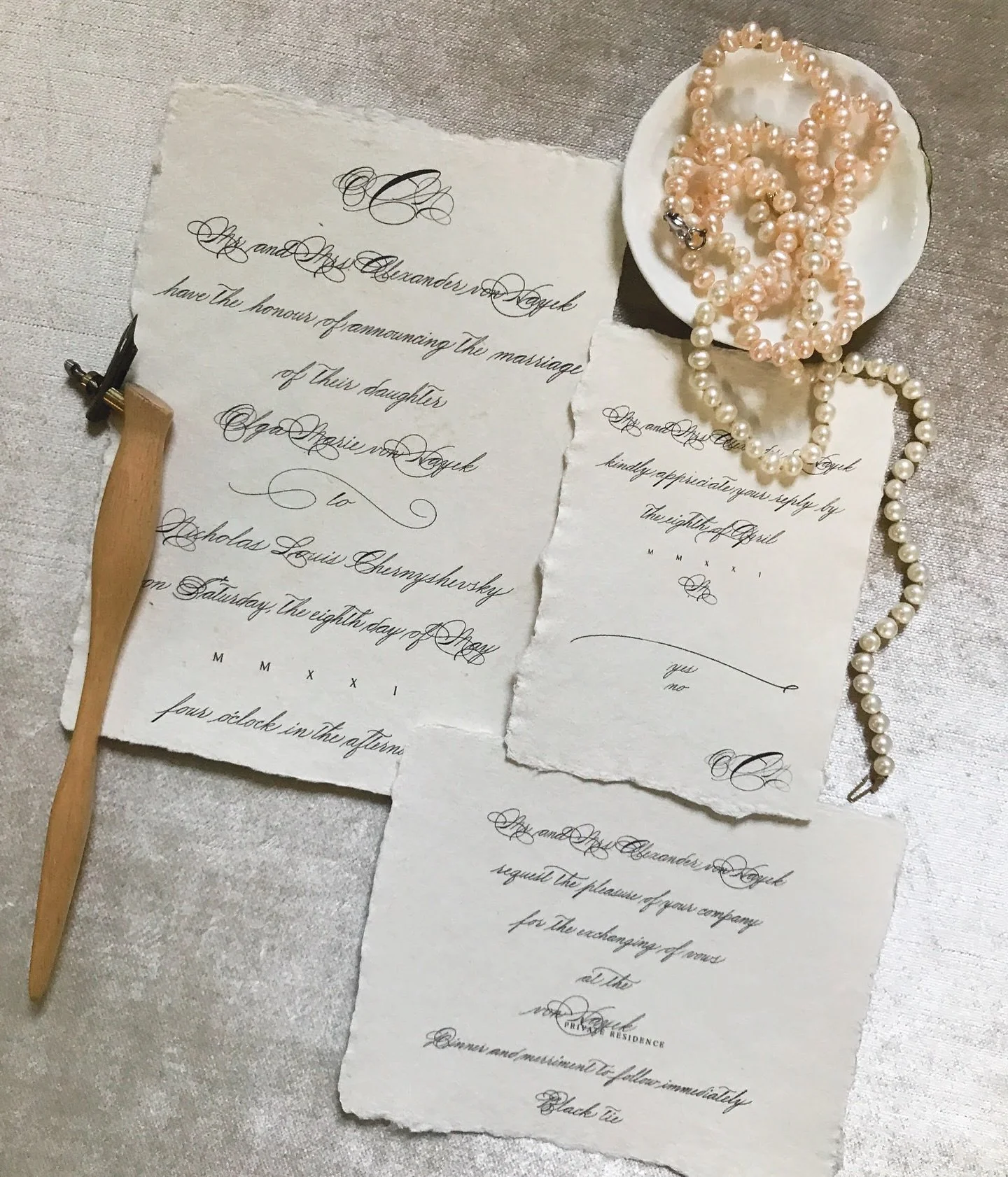 PROFESSIONAL CUSTOM HANDWRITTEN WEDDING CALLIGRAPHY SERVICES — Leslie ...