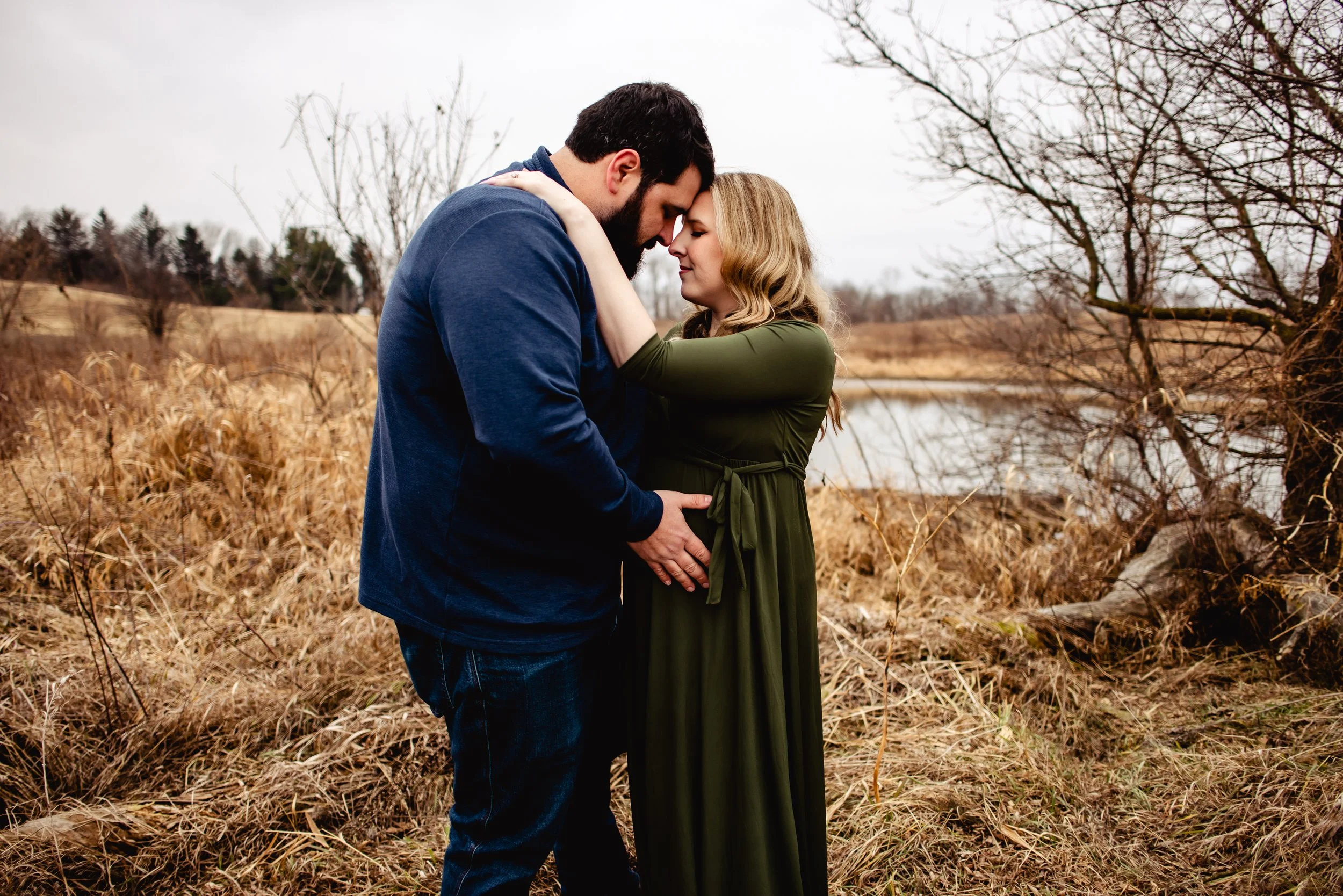 Pregnancy Photography at West Lake in Chelsea, Michigan — Jennifer ...