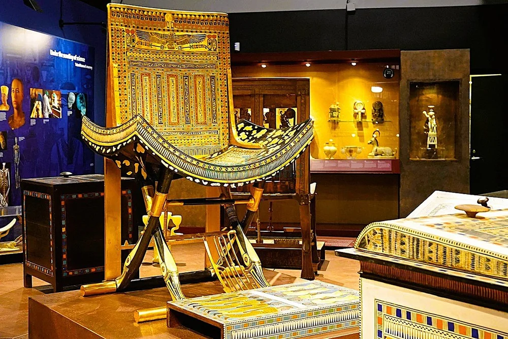 Life at the Court of the Pharaohs — BARBARA ATHANASSIADIS, Travel Writer