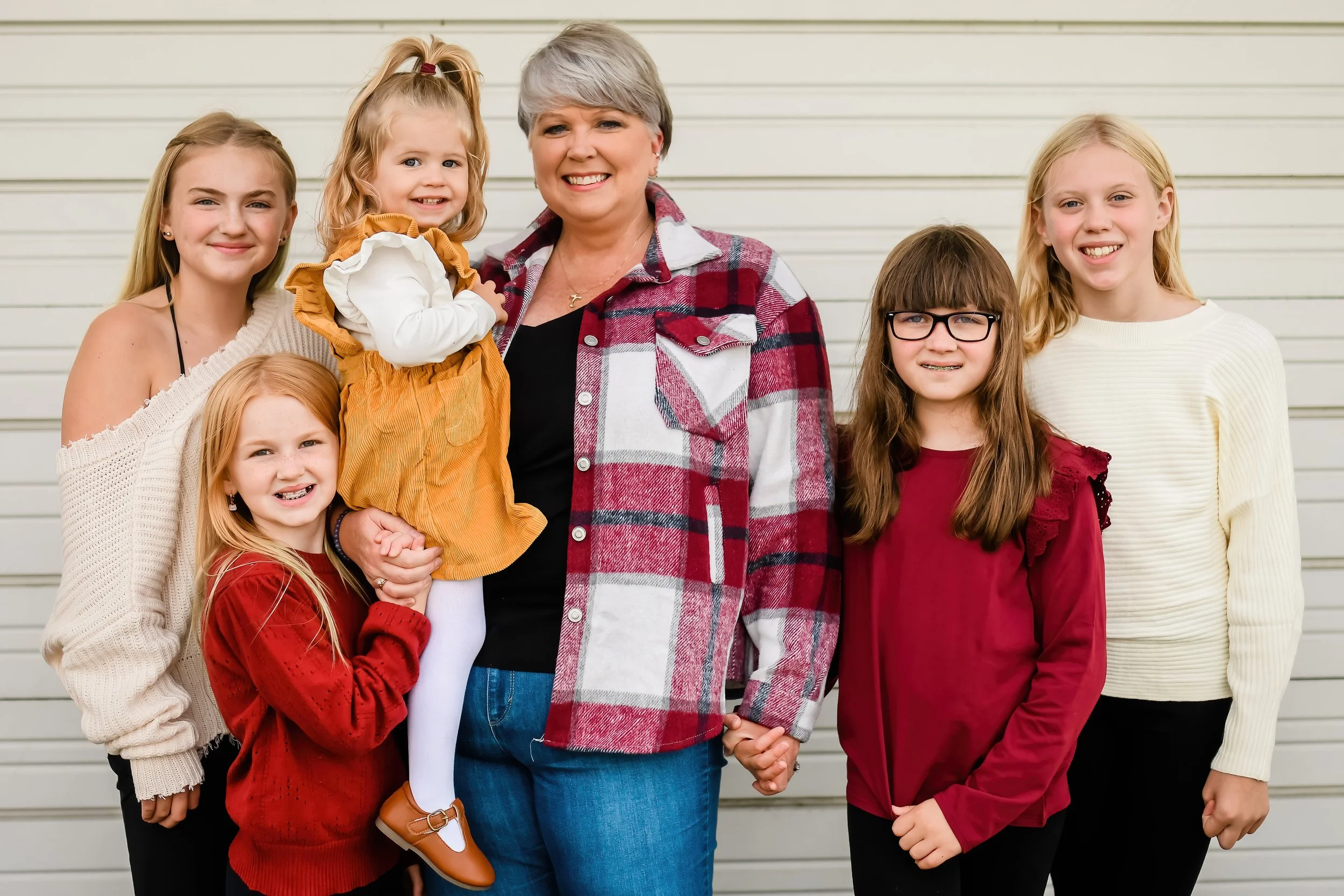 Capturing Generations | The Significance of Extended Family Photo ...