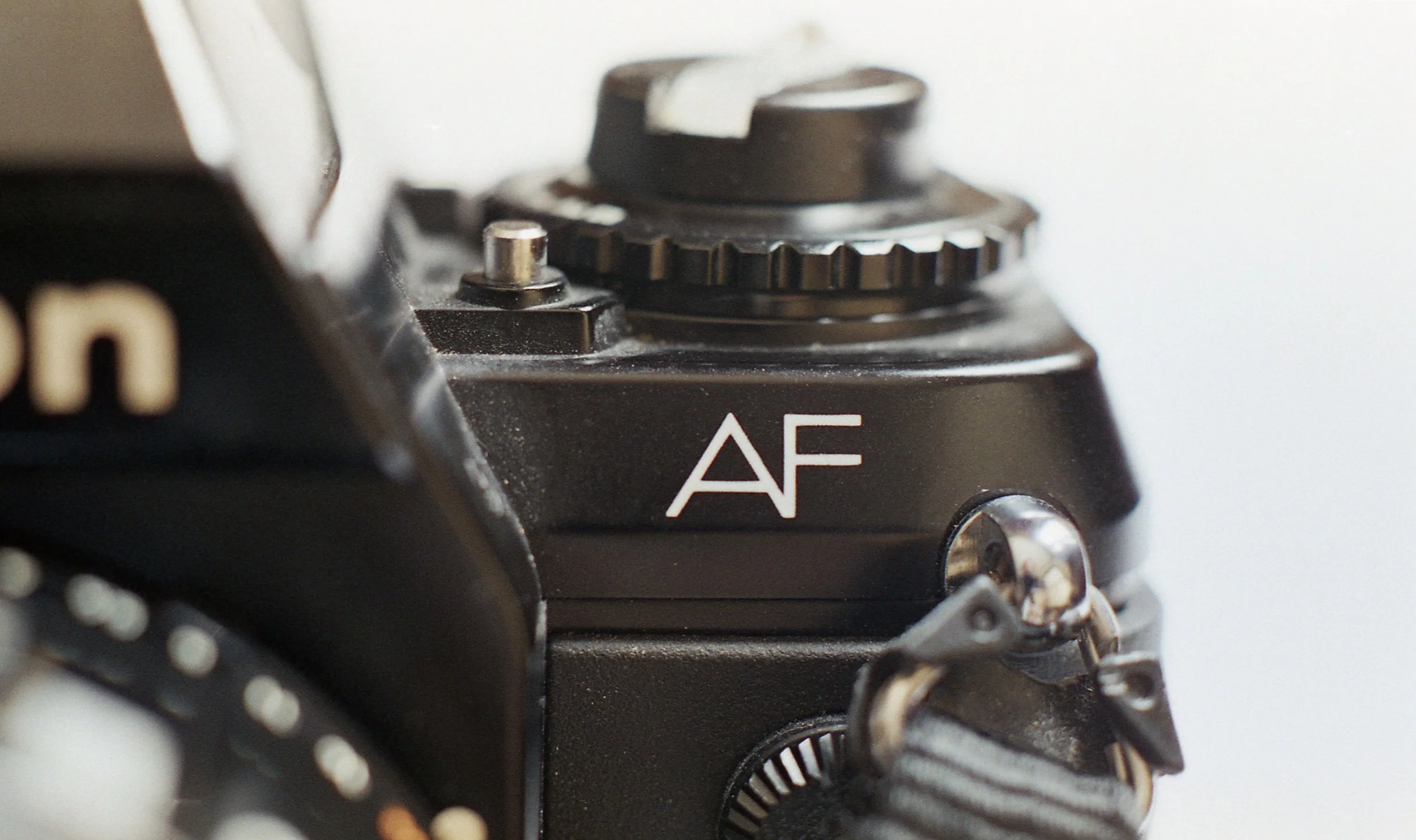 Nikon N2020 — Aperture Preview