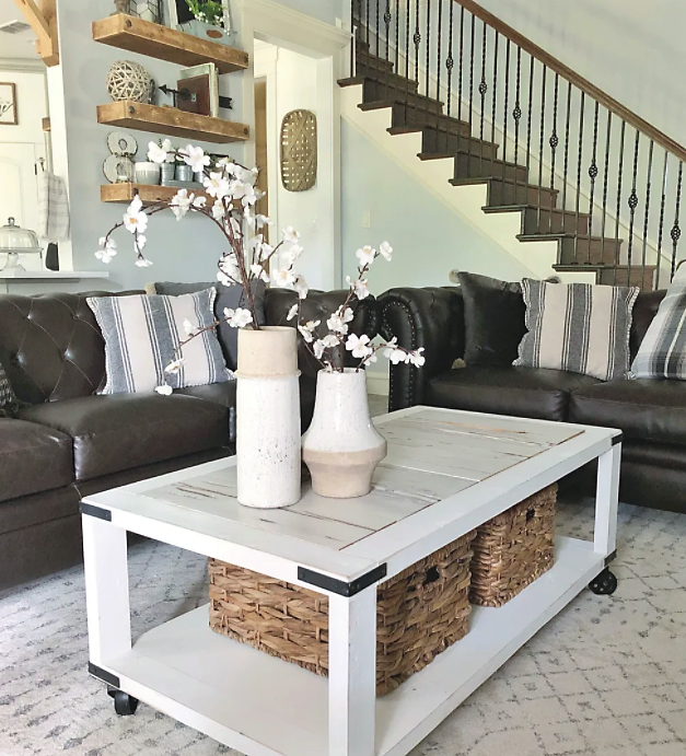 Rustic Coffee Table Decor