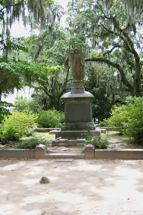 Bonaventure Cemetery from "Now and Then" and "Midnight in the Garden of ...