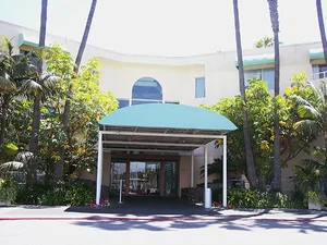 The blood-spattered hotel from "Dexter" — Live the Movies