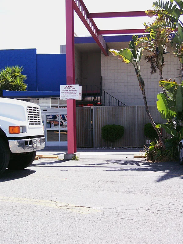 The bowling alley from "Dexter" — Live the Movies