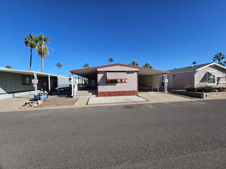 SOLD!! $17,500 / 2br - 840ft2 - Well Maintained!! 2 Bedroom 1.5 ...