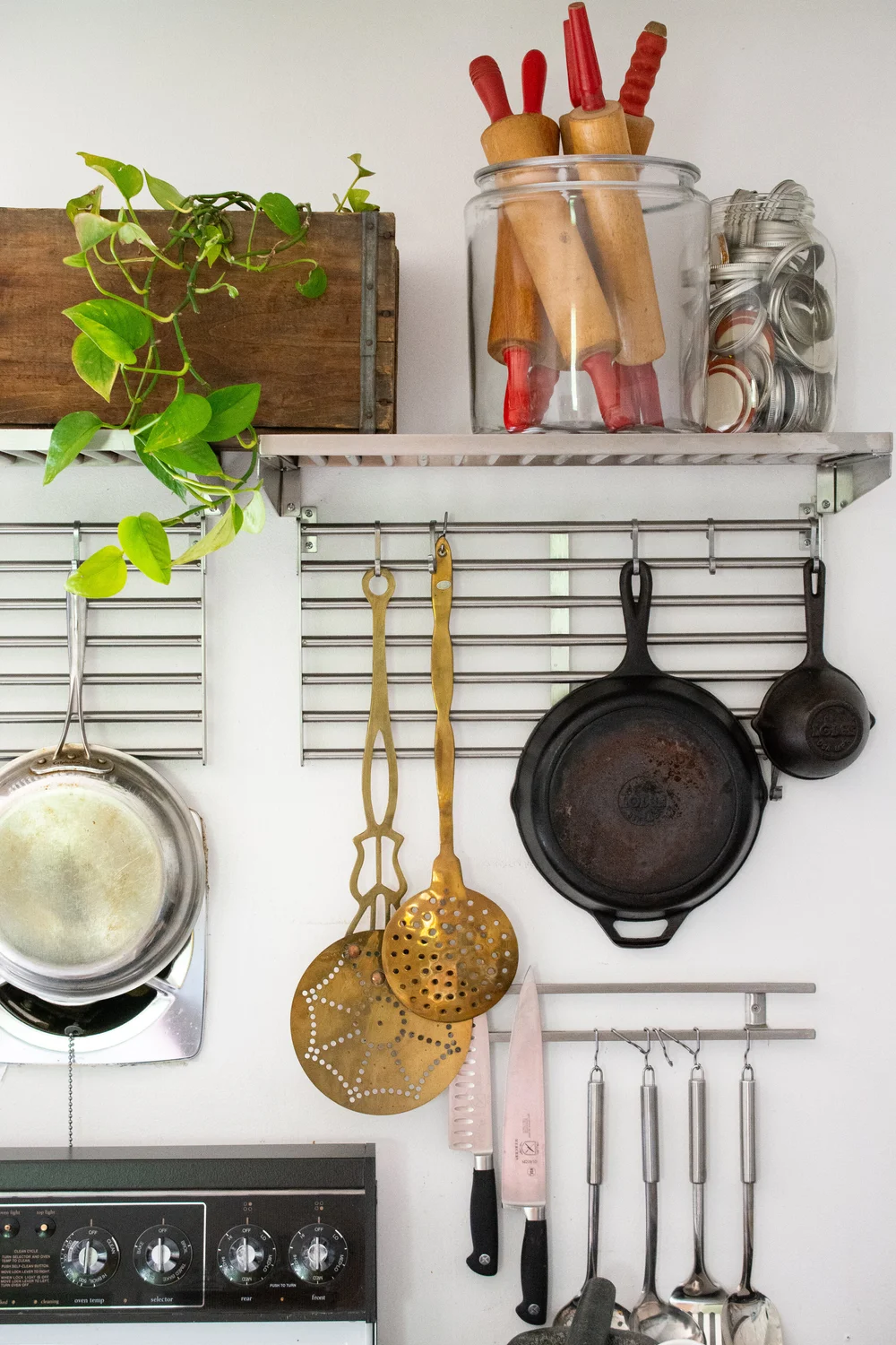How to style a shelf like a pro — Hausmatter