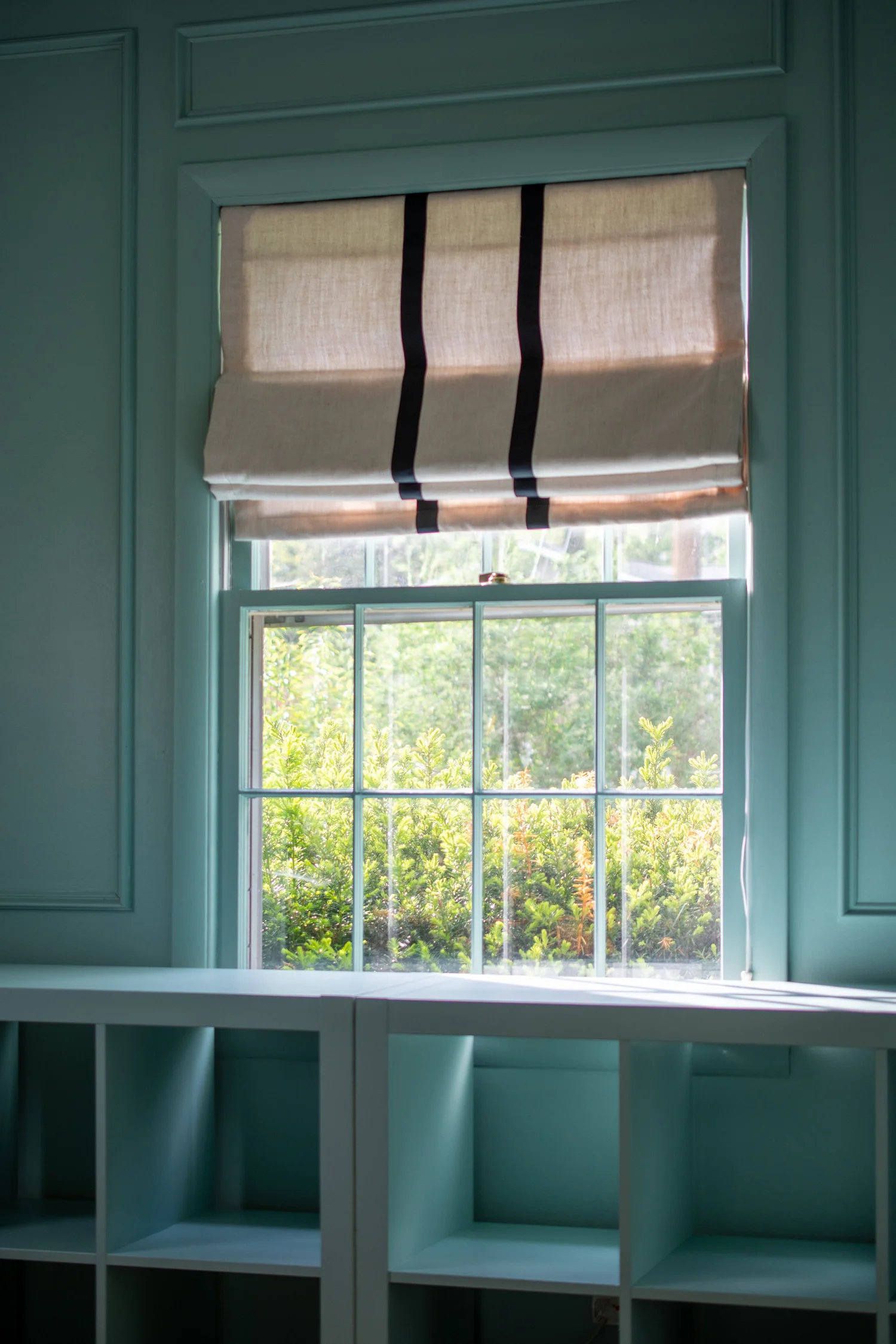 How to paint window frames and muntins the easy way, without tape ...