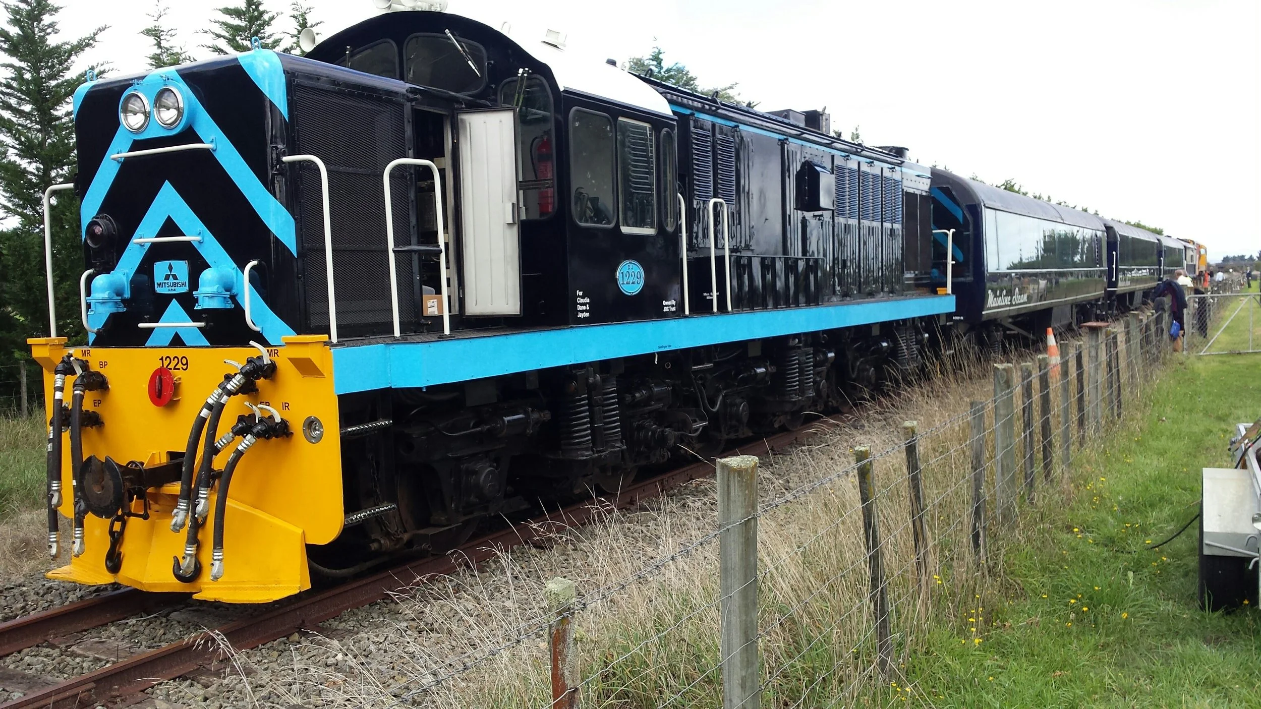 DJ1229 — Mainline Steam Heritage Trust