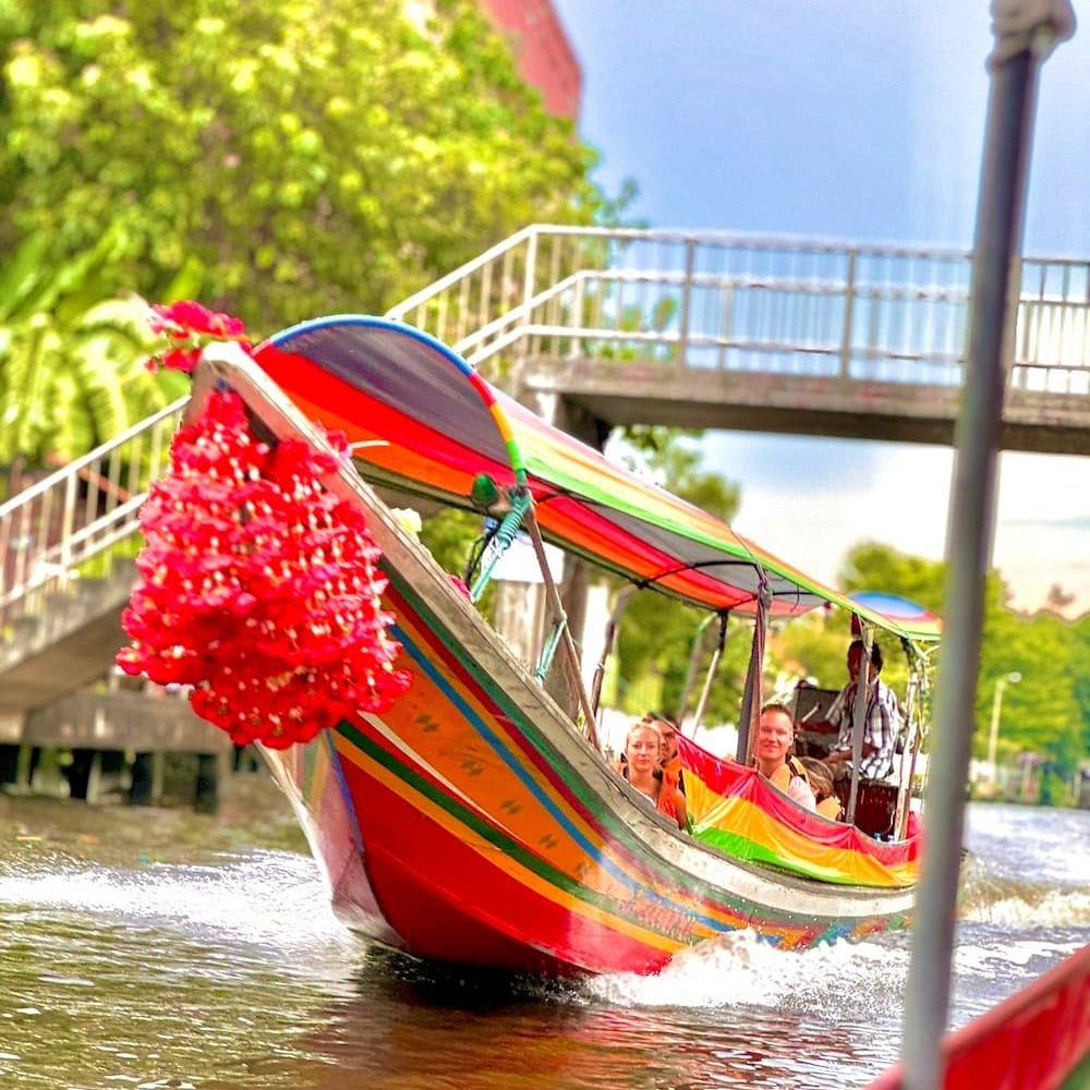 Bangkok Guide Smile by Mandy |‎ Bangkok Tour Guide |‎ Bangkok Private Tours