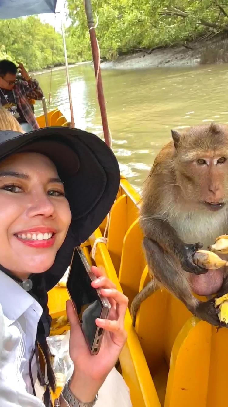 Bangkok Guide Smile by Mandy |‎ Bangkok Tour Guide |‎ Bangkok Private Tours