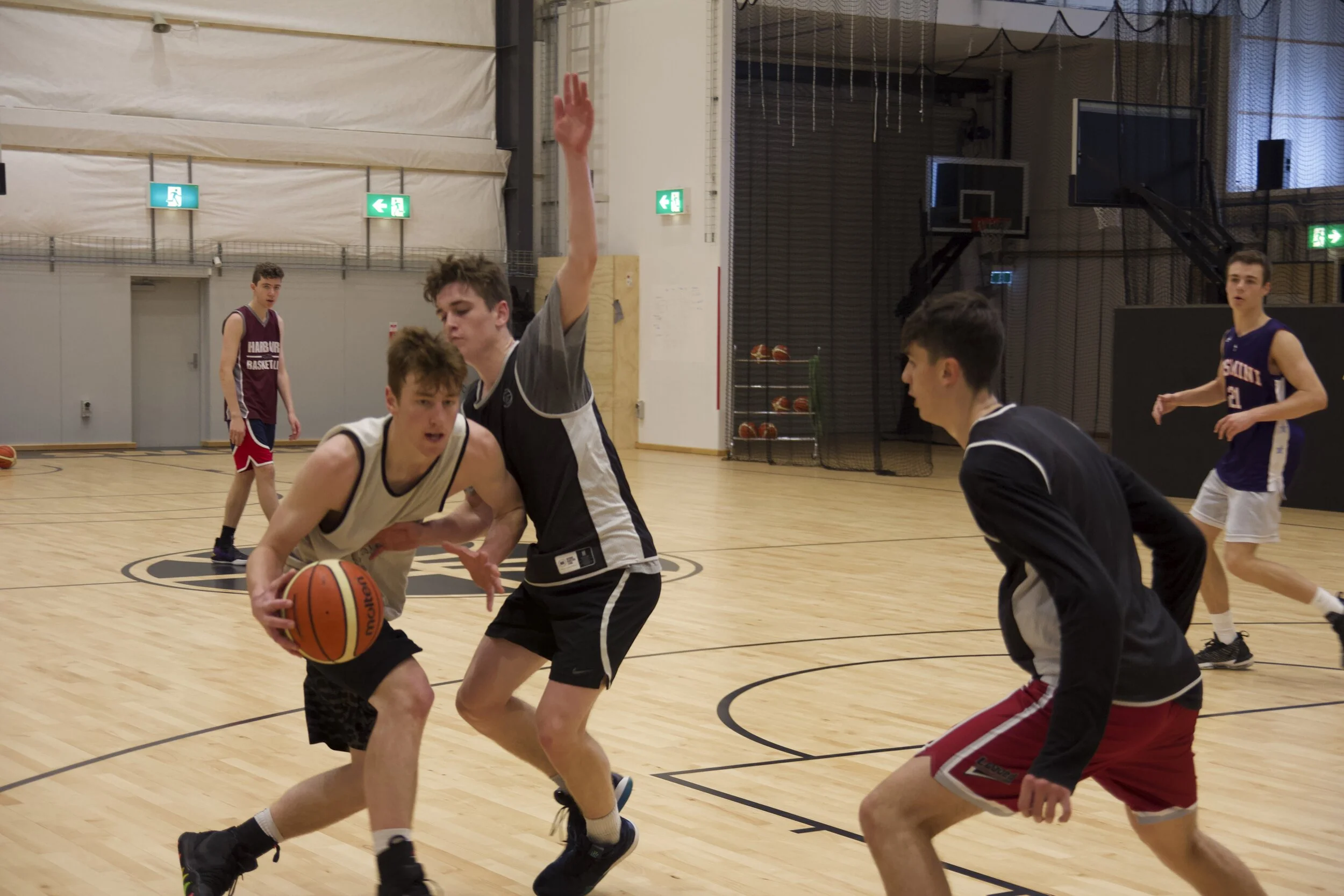 Basketball Coaching Small Group Classes — SWISH FACTORY