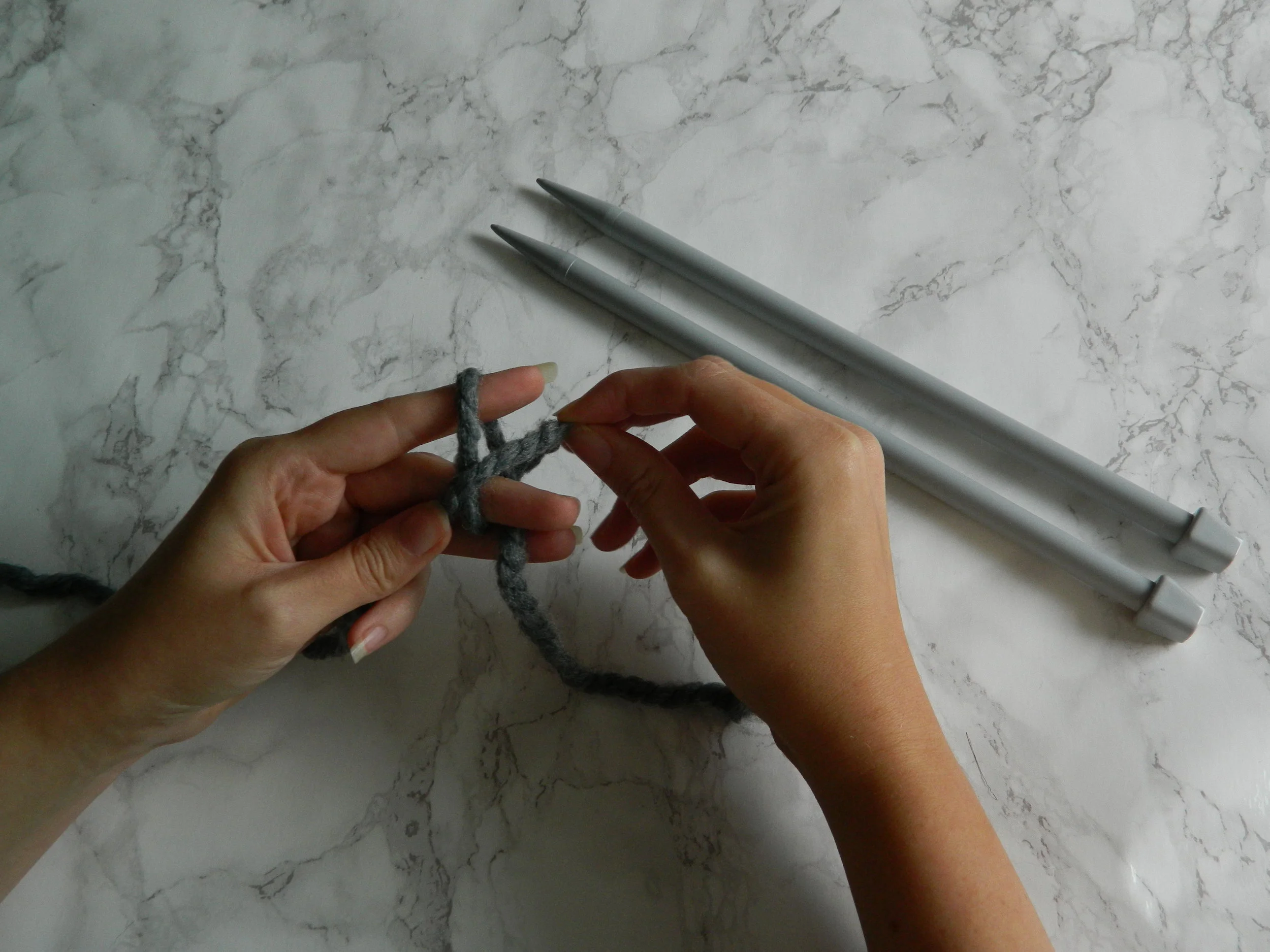 Casting On - The Knit Method - A Beginner's Guide — Heather Cottage Knits