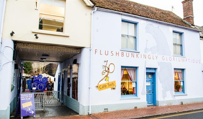 ‘Gloriumptious’ Giving by Tiffany Crouch — Live Up To You