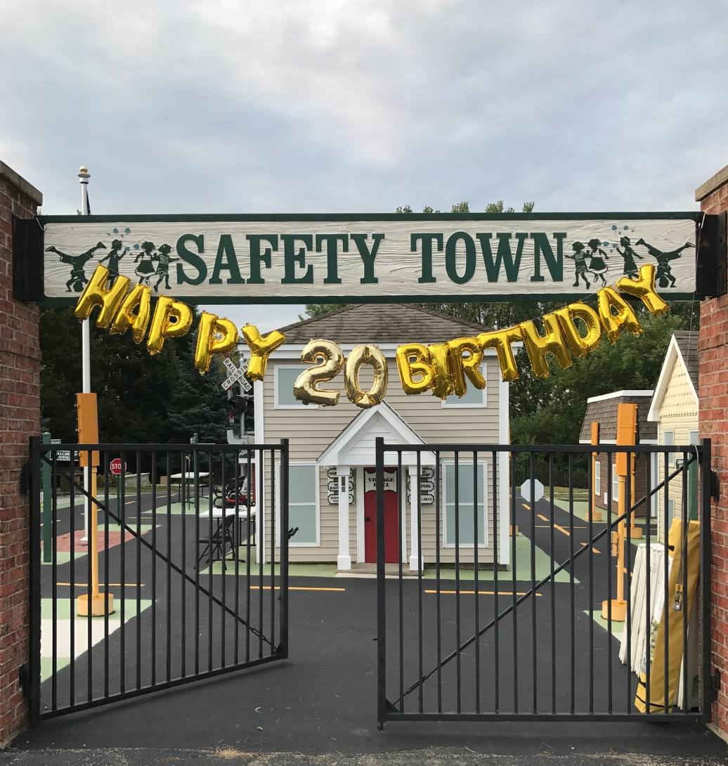 Safety Town — Barrington Junior Women’s Club Members