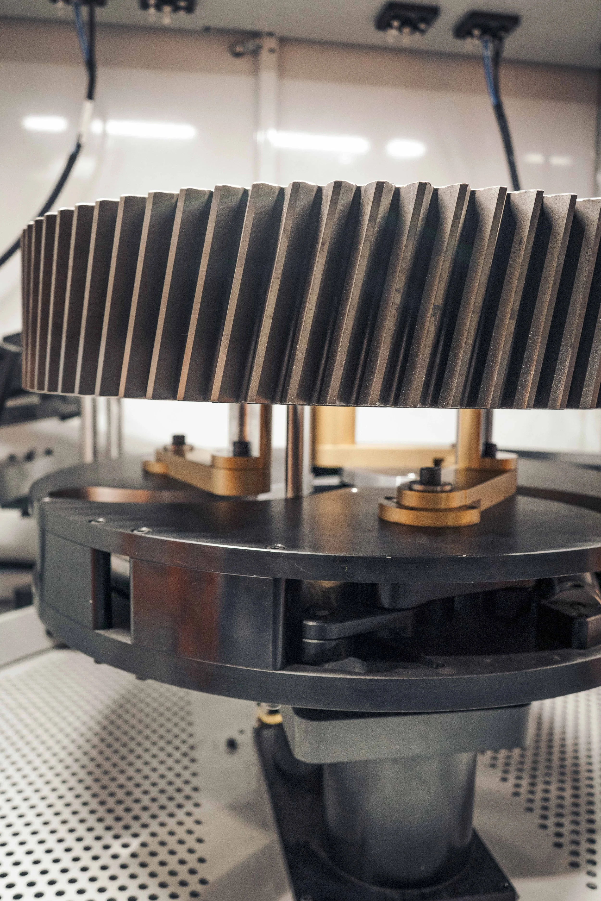Mastering Work-holding: The Advantages of Self-Centering Clamps — James ...