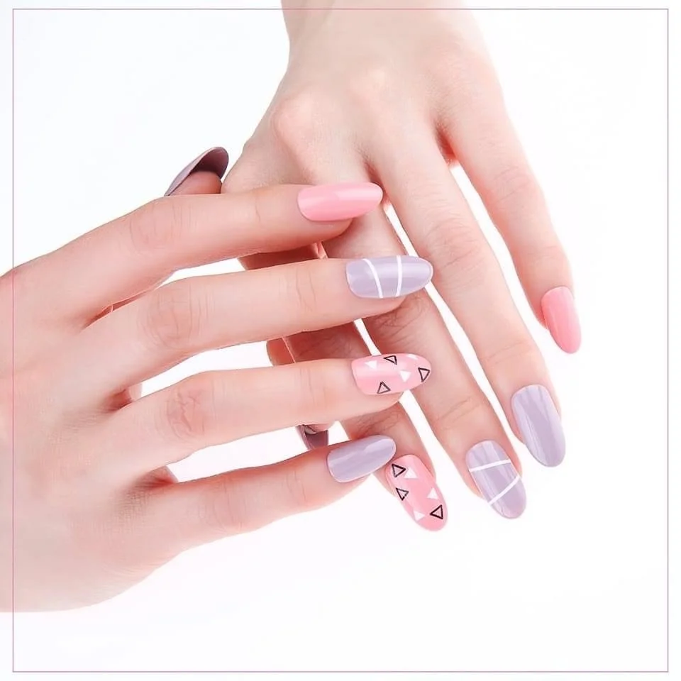 California Nails & Day Spa