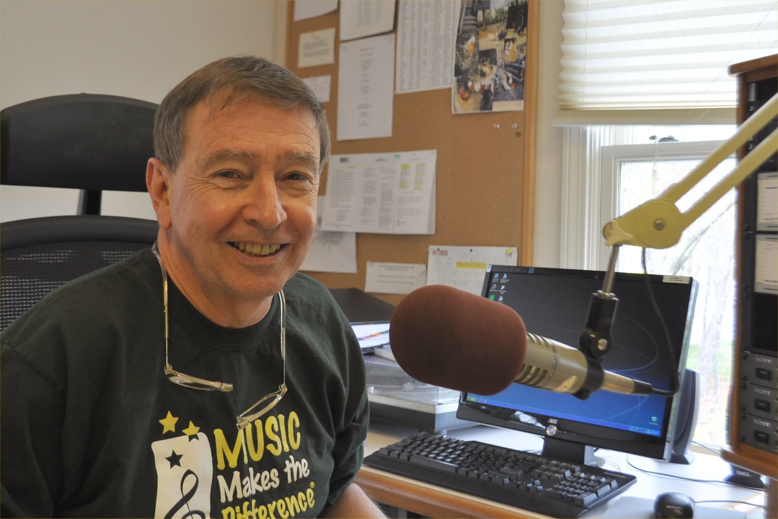 Broadcasters — WMNR